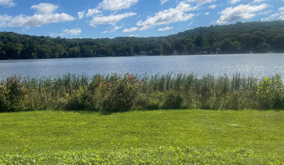 Mountain Lake launches free floating classroom program - WRNJ Radio